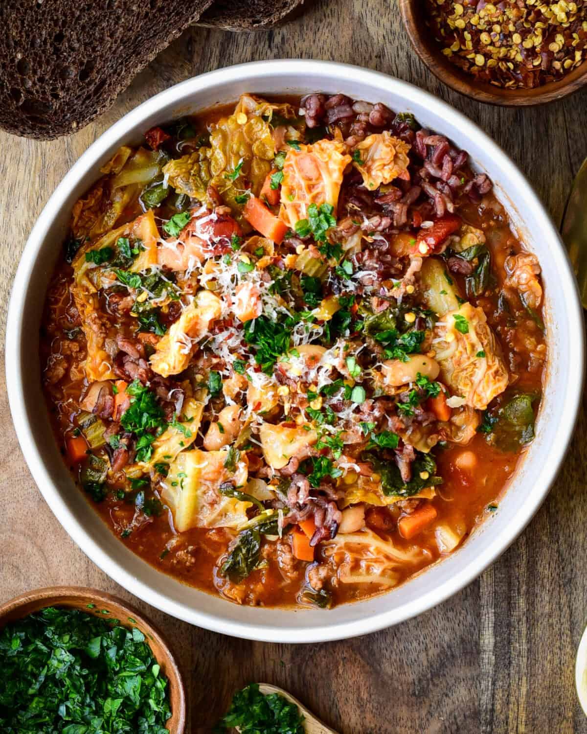 Savoy Cabbage Roll Soup (with Spinach and Beans) - Zimmy's Nook